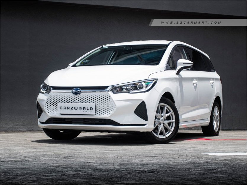 BYD e6 Electric White - 18 000 km / 1 / 02-Sep-2021 - CarZ World | New ...